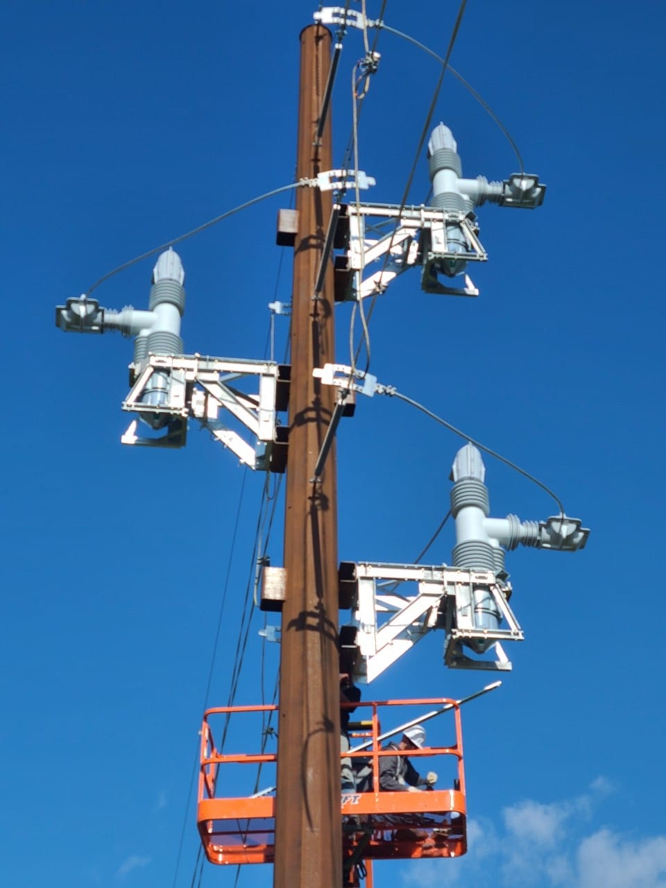 Central Power Electric Cooperative Installs Their First G&W 72.5kV ...